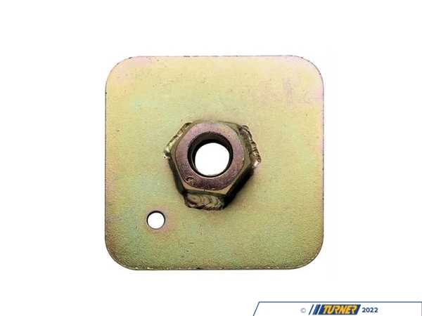 CCMI0016 - Sabelt Eye-Bolt Back Plate | Turner Motorsport