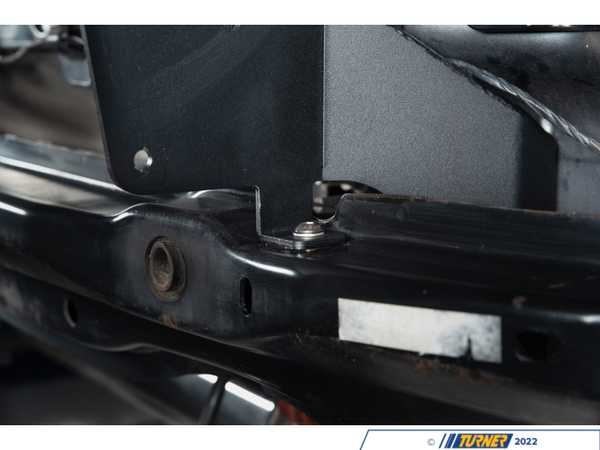 013481LA01 - ECS Functional Chassis Mounted Spoiler - Carbon Fiber ...