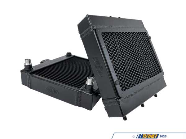 8258 - CSF Auxiliary Radiator W/ Rock Guard - F8X M3/M4/M2 Comp ...