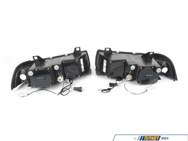 anz121011- - BMW E36 Projector Headlights W/ Halo - Black | Turner ...